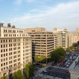 ELLIPSE ROOFTOP BAR - Updated July 2025 - 79 Photos & 48 Reviews - 1522 ...