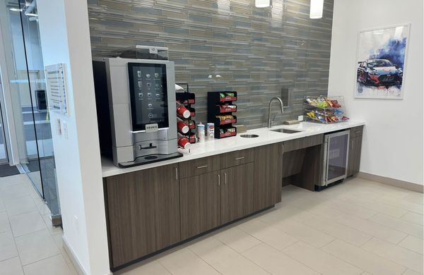 ALLIANCE HYUNDAI - Updated December 2025 - 30 Photos - 11001 North Fwy ...