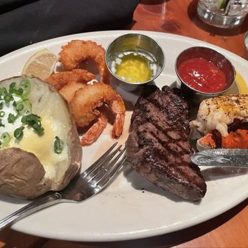 BLACK ANGUS STEAKHOUSE - Updated January 2025 - 505 Photos & 677 ...