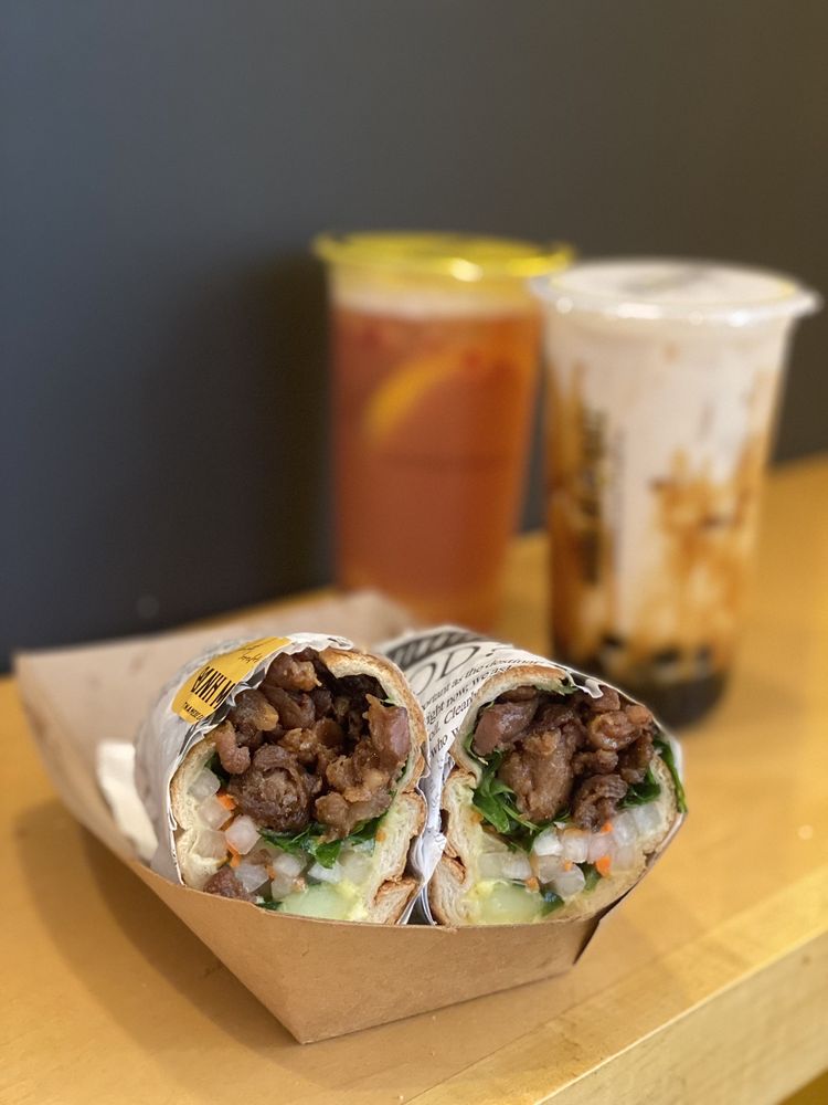 Banh Mi and Roll Plus, Nashville | Roadtrippers