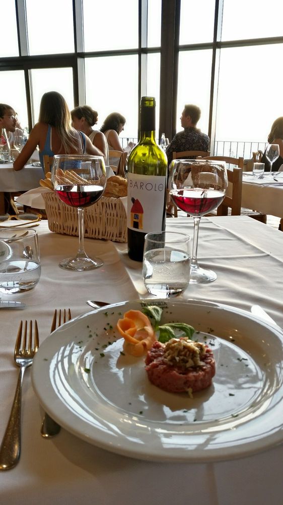 TRATTORIE NELLE VIGNE - Updated August 2024 - Via Moglia Gerlotto 7A ...