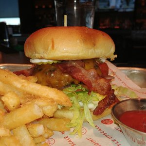 RED DOOR WOODFIRED GRILL - 253 Photos & 191 Reviews - 9703 N Ash Ave ...