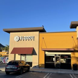 SLODOCO DONUTS - Updated July 2025 - 1558 Photos & 1349 Reviews - 793 E ...