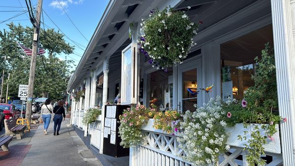 COZY CORNER CAFE - Updated November 2024 - 30 Photos & 33 Reviews - 129 ...