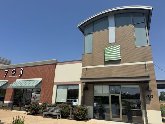 STUDIO 703 - Updated February 2026 - 120 Photos & 66 Reviews - 703 Long Rd Crossing Dr ...