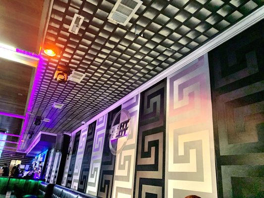 RIGHT SPOT RESTAURANT & BAR - Updated May 2025 - 64 Photos & 52 Reviews ...