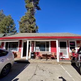 THE RED HUT CAFE - Updated February 2025 - 717 Photos & 1110 Reviews ...