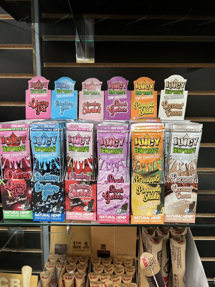 HAPPY SMOKE - Updated October 2025 - 11 Photos - 408 Huck Finn Shopping ...