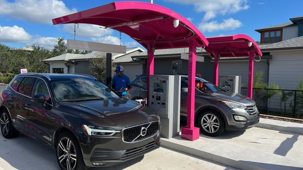 MODWASH - Updated December 2025 - 26 Photos & 19 Reviews - 407 E ...