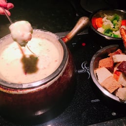 SIMPLY FONDUE - Updated December 2025 - 221 Photos & 246 Reviews - 111 ...