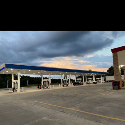 BIG BOSS TRAVEL PLAZA - Updated December 2025 - 48 Photos & 10 Reviews ...