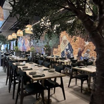 AL BADAWI - Updated May 2025 - 193 Photos & 51 Reviews - 190 W Main St ...