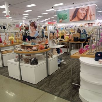 TARGET - Updated October 2025 - 151 Photos & 128 Reviews - 1550 E ...