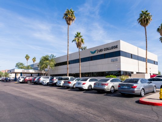 UEI COLLEGE - PHOENIX - Updated December 2025 - 59 Photos & 39 Reviews ...