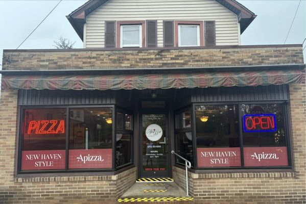 CAFE APIZZA - Updated July 2025 - 25 Photos - 1634 Wyoming Ave, Forty Fort, Pennsylvania - Pizza ...
