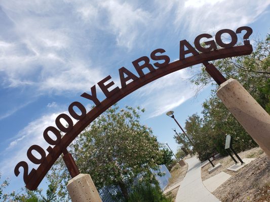 CENTENNIAL HILLS PARK - 180 Photos & 80 Reviews - Parks - 7101 N ...