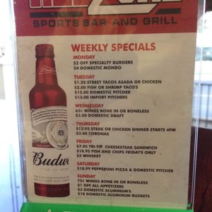 RED ZONE SPORTS BAR AND GRILL - 72 Photos & 105 Reviews - 900 Truxtun ...