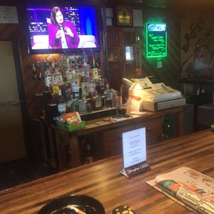 WICKED HOLLO BAR & GRILL - Updated June 2025 - 18208 Cussewago Rd ...