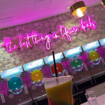 S’LUSH DAIQUIRI LOUNGE & EVENTS - Updated December 2024 - 54 Photos ...