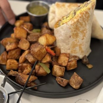 TOAST KITCHEN & BAR - Updated April 2025 - 2736 Photos & 2288 Reviews ...