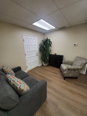 MGR PROPERTY MANAGEMENT - 23 Photos & 140 Reviews - 3800 E Concours St ...