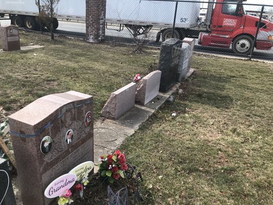 ROSEDALE & ROSEHILL CEMETERY - Updated July 2025 - 26 Photos & 22 ...