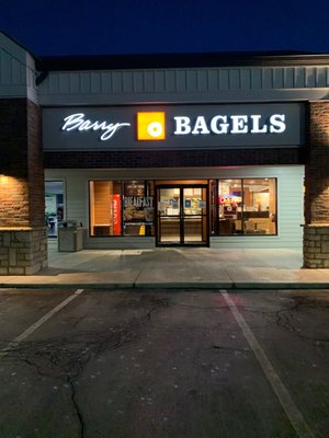 BARRY BAGELS - DUBLIN - Updated February 2025 - 57 Photos & 127 Reviews ...