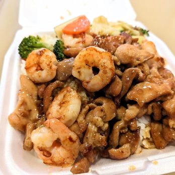 SUKI HANA - Updated October 2024 - 29 Photos & 21 Reviews - 6600 CA-27 ...