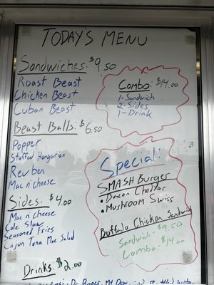 THE ROAST BEAST - Updated September 2025 - 11 Photos - Niagara Falls ...