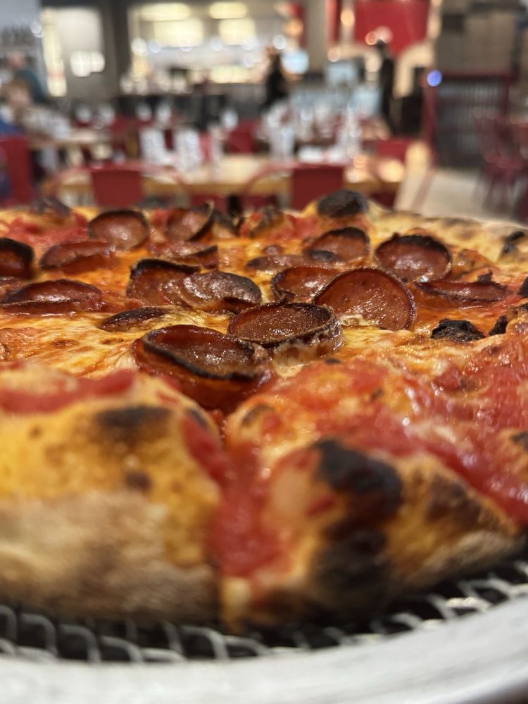 SQUARE PEG PIZZERIA - Updated June 2025 - 78 Photos & 57 Reviews - 4957 ...