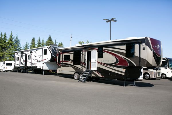 JOHNSON RV SANDY - Updated December 2025 - 117 Photos & 170 Reviews ...