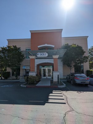 RIZE CREDIT UNION - Updated December 2025 - 64 Reviews - 975 N Haven ...