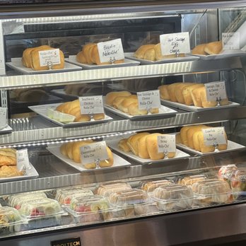 PONTILLY COFFEE - Updated August 2024 - 214 Photos & 150 Reviews - 4000 ...