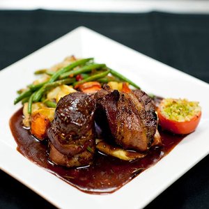 SODOLAKS BEEFMASTERS RESTAURANT - 142 Photos & 175 Reviews - American ...