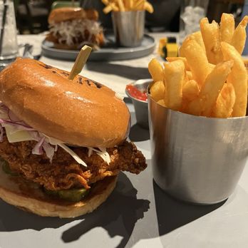 WADE’S LANDING - Updated July 2025 - 235 Photos & 87 Reviews - 308 N ...