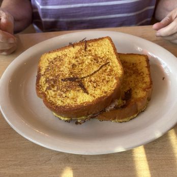 SQUEAKY RAIL DINER - Updated December 2025 - 69 Photos & 103 Reviews ...