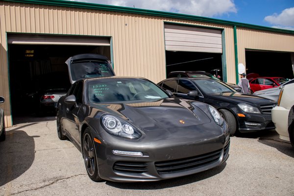 RIVER OAKS PAINT & BODY SHOP - Updated December 2025 - 14 Photos & 72 ...