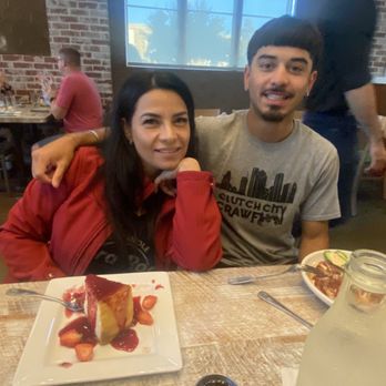 LOCAL TABLE - Updated June 2024 - 692 Photos & 648 Reviews - 24033 ...