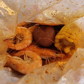 PIER 88 BOILING SEAFOOD & BAR - Updated August 2024 - 129 Photos & 140 ...