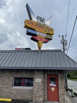 CHECKERED FLAG TAVERN - 341 Photos & 130 Reviews - 5725 W Morris St ...