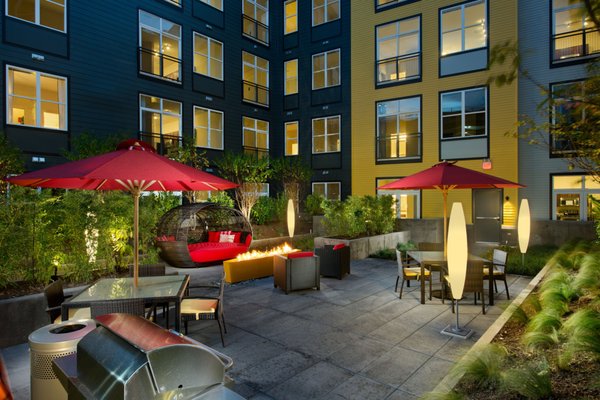 HALSTEAD SQUARE - LOTUS & LOFTS - 64 Photos & 107 Reviews - 2729 ...