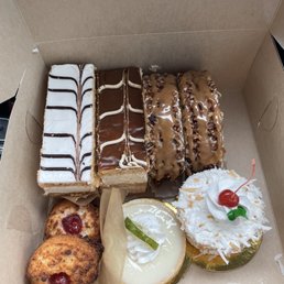 FRIDA’S CAFE & BAKERY - Updated December 2025 - 578 Photos & 539 ...