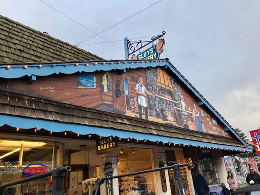 SLUYS POULSBO BAKERY - 529 Photos & 590 Reviews - Bakeries - 18924 ...