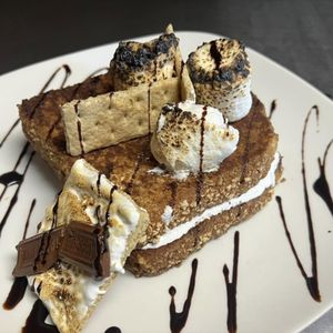 MRS RIVERS BAKERY AND SMOKEHOUSE CAFE - Updated November 2025 - 13 ...