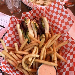 THE HOG WALLOW PUB - 115 Photos & 203 Reviews - 3200 E Big Cottonwod ...