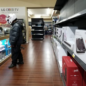 CANADA COMPUTERS - Updated December 2025 - 37 Reviews - 366 College ...