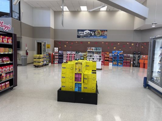 COMMISSARY - Updated December 2025 - 19 Photos - 1765 Military Pkwy ...