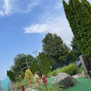 PINE CREEK MINIATURE GOLF - Updated July 2025 - 54 Photos & 64 Reviews ...