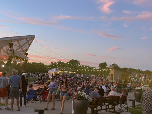 SHERMAN VILLAGE PARK AMPHITHEATER - Updated September 2024 - 26 Photos ...