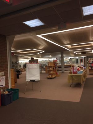 BELLINGHAM LIBRARY - Updated October 2025 - 35 Photos - 100 Blackstone ...